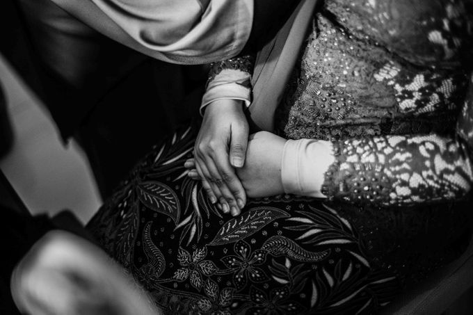 The Engagement of Lala & Avi | XO.Photoworks | Bridestory