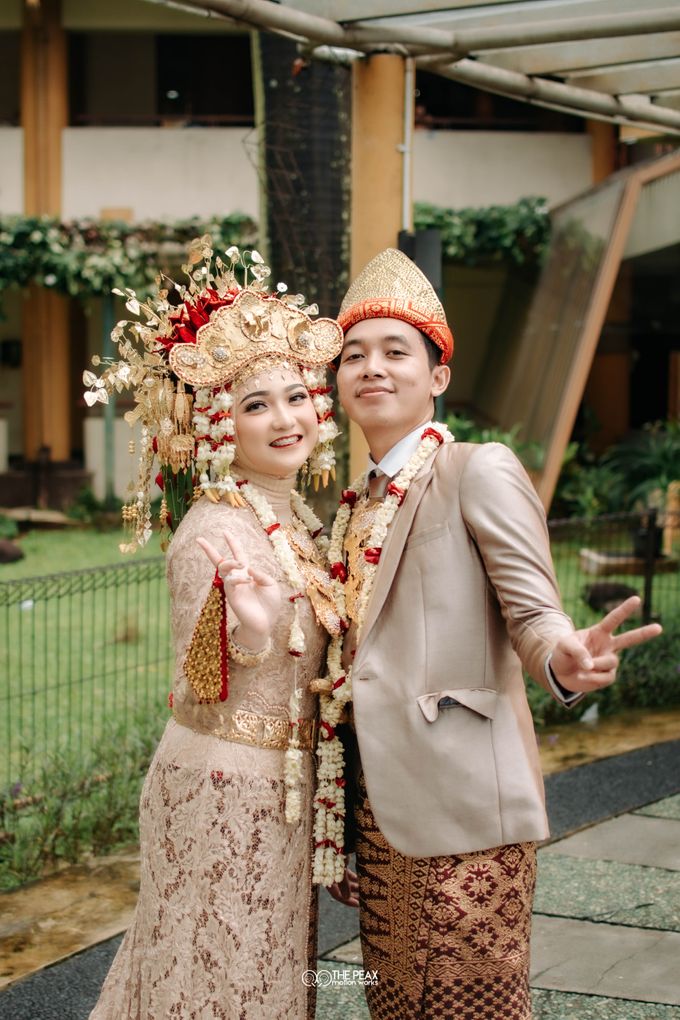Devira & Aldi Wedding by The Peax Motion Works | Bridestory.com