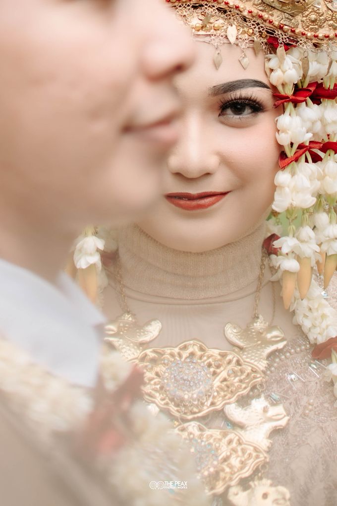 Devira & Aldi Wedding by The Peax Motion Works | Bridestory.com