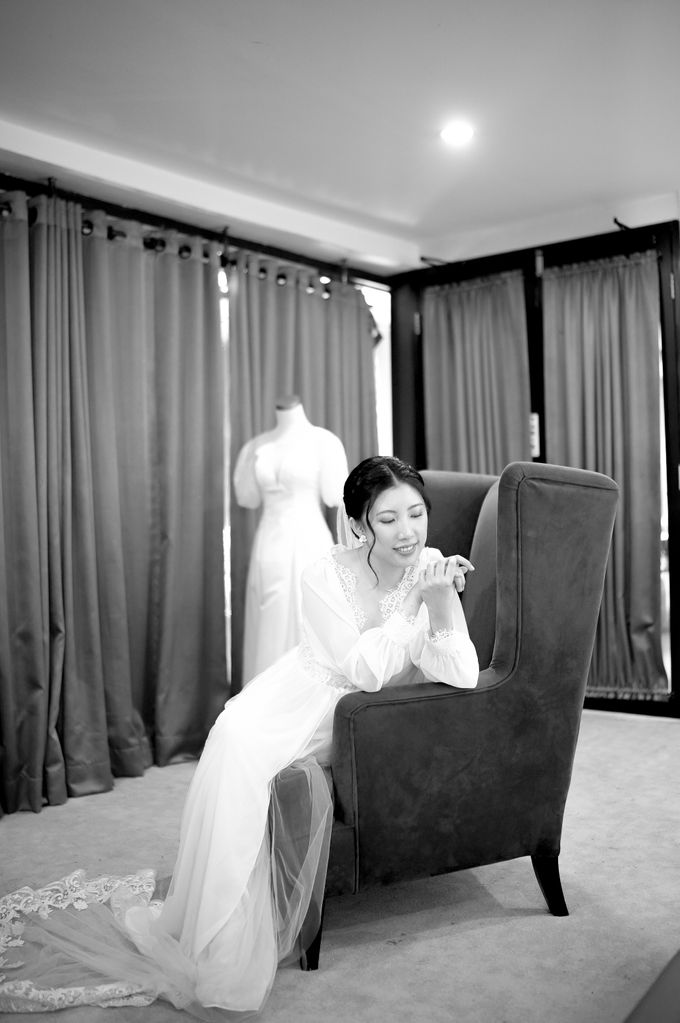 Natassa & Dityo wedding by iLook ( Makeup & Couture ) | Bridestory.com