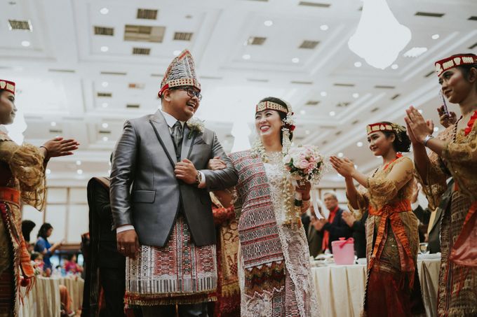 Wedding of Teddy & Gina at Gedung Dhanapala Jakarta by Warna Project ...