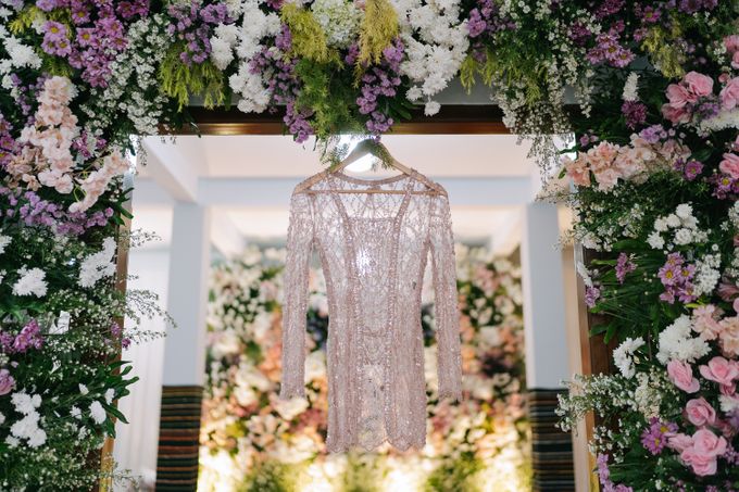 The Engagement of Gracianna & Anselmus by Warna Project | Bridestory.com