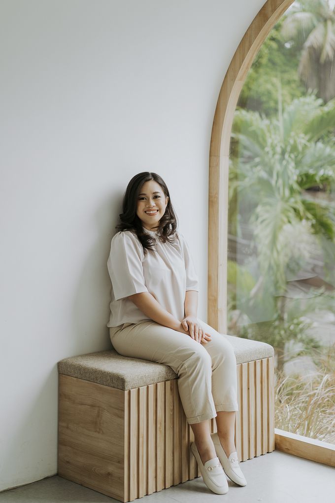 Prewedding Mardenia & Yana at Dharmawangsa Studio by Warna Project ...