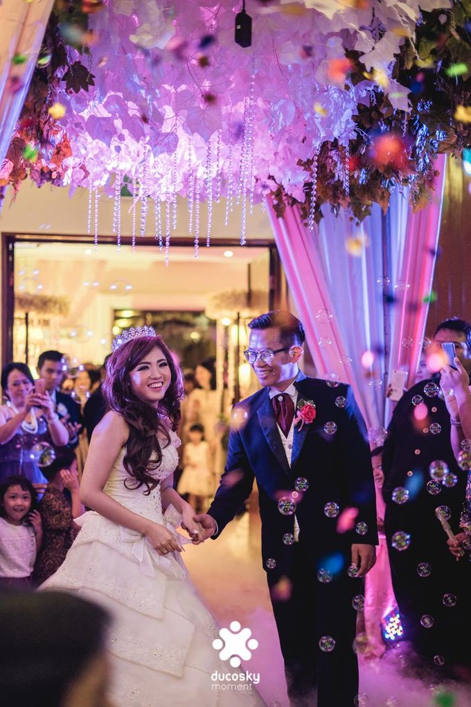 Juni & Michelle Wedding by Ducosky | Bridestory.com