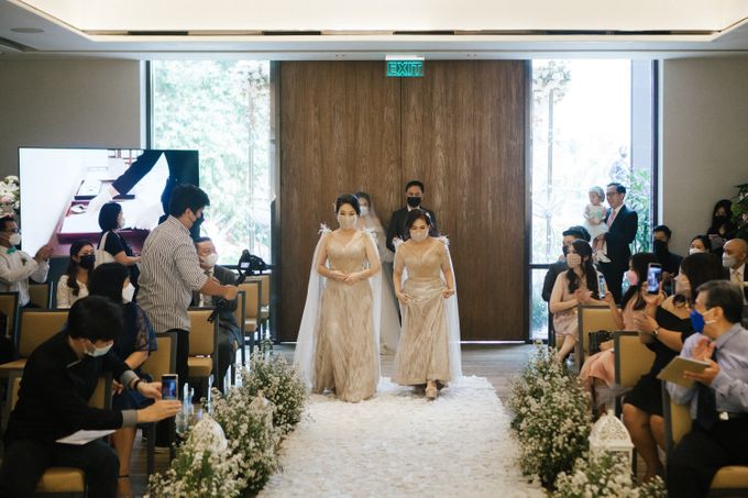 The Wedding of Mike and Ola by LOTA | LAURENT AGUSTINE | Bridestory.com