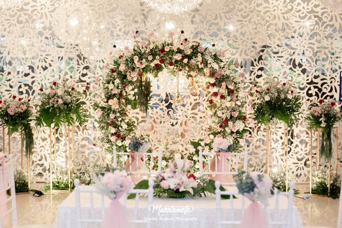 Intimate Dream Wedding Package | Tsamara Resto | Bridestory