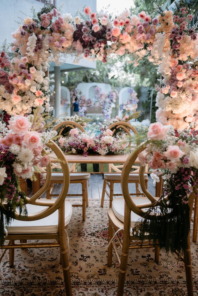 Akad Nikah Dinar & Angga by Sirih Gading Catering | Bridestory.com