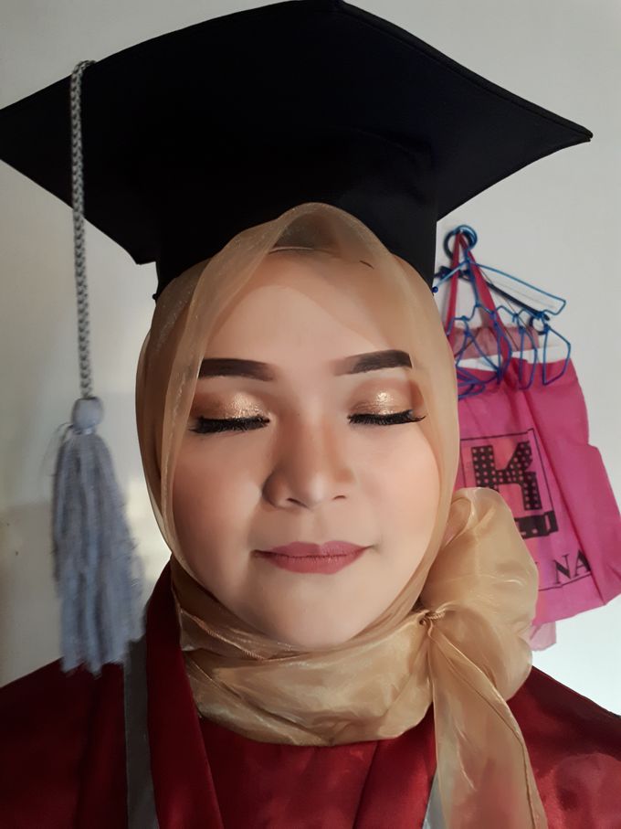 Make Up Graduation Univ Akper | Cindy_prof_makeup | Bridestory