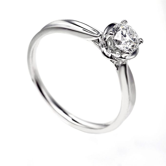 Ribbon Angel Diamond Ring | TIARIA | Bridestory