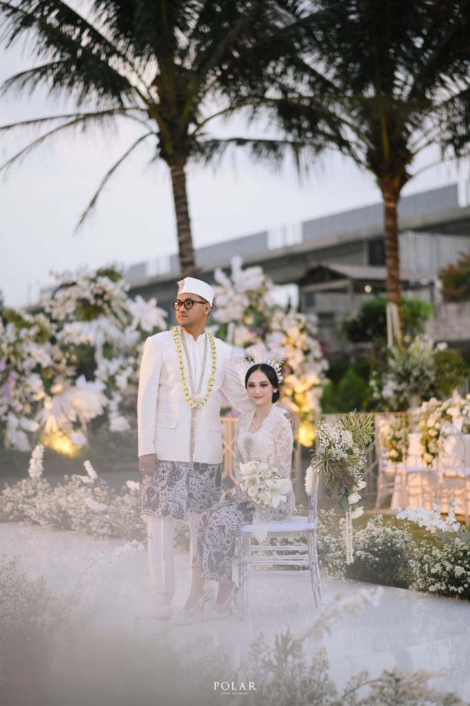 Wedding of Gege & Rizky by POLAR story on frame | Bridestory.com