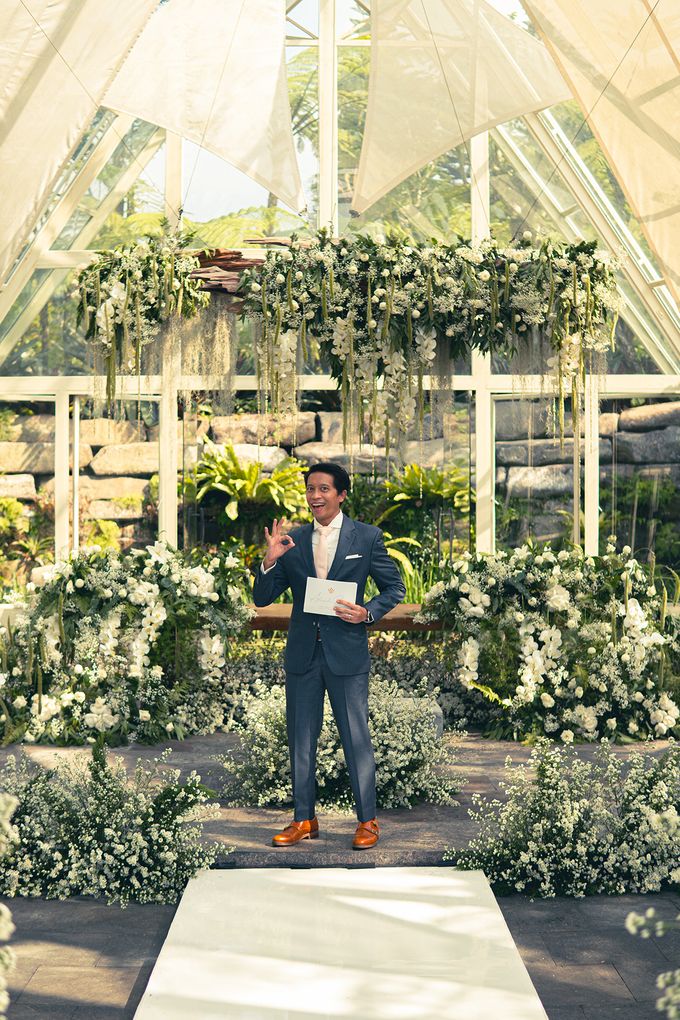 Ardinanda & Wina Wedding Party 2021 by Vedie Budiman | Bridestory.com