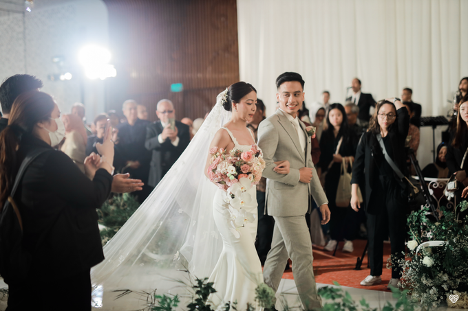 Hasnania & grenata | Putri Nugreni Bridal & Couture | Bridestory