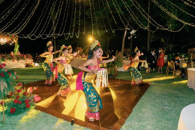 CHRISTMAS DINNER | Bali Berdua Wedding | Bridestory