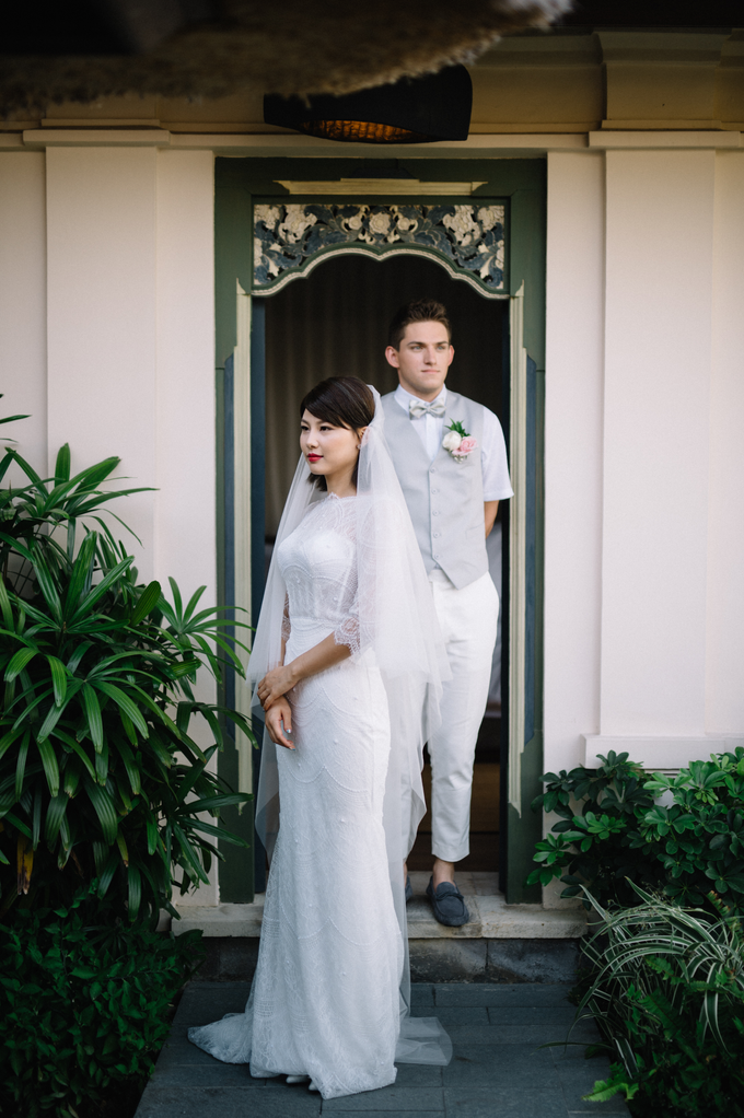 Michael & Yin by R.PHOTOS | Bridestory.com