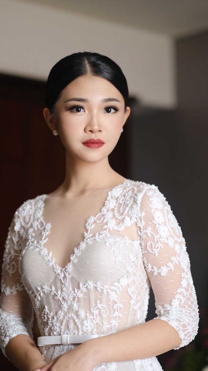 Wedding of Louisa & Andika by Rejillin Beauty Huis | Bridestory.com