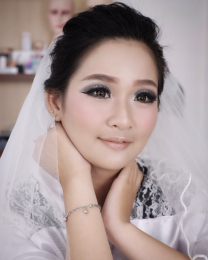 Morning look wedding makeup by Sandra Bridal and Makeup Academy ...