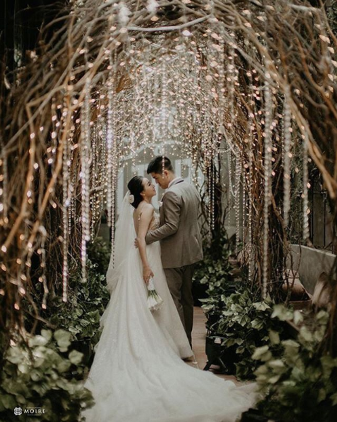 Kerwin and Lisa Wedding Gift by Yuo And Leather | Bridestory.com