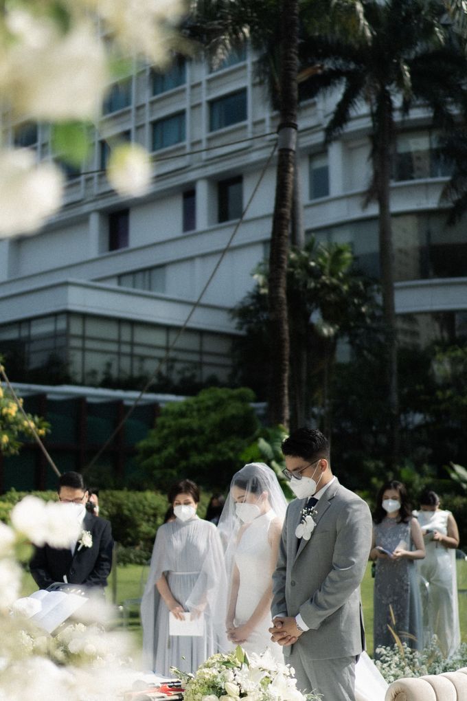 Wedding of Stephen & Audrey @Satoo Garden, Shangri-La Jakarta by Sola ...