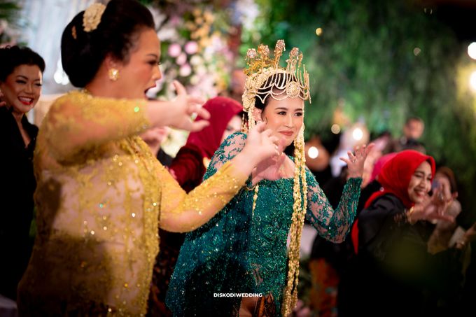 The Tribrata | Afterparty Rara & Rafi | diskodiwedding | Bridestory