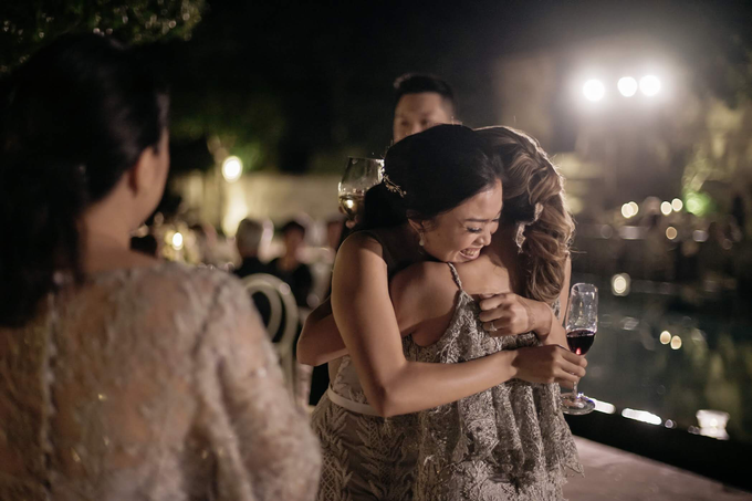 Wedding Soiree of Calvin Pribady & R.A Hesti Wuri | Gie - Thewine&Co | Bridestory