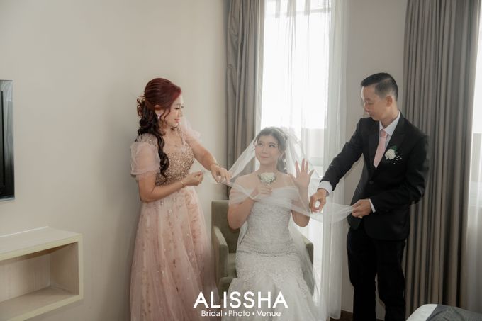 Wedding Day Jenifer - Andre at eL-Royale | Alissha Bride | Bridestory