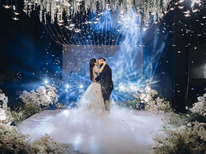 Jerry and Jazzlin's Wedding by Golf Graha Famili | Bridestory.com