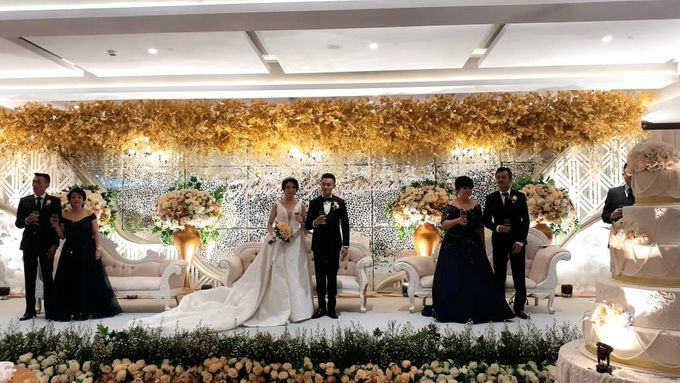 Wedding Caroline & Adrian by Duta Venues | Bridestory.com