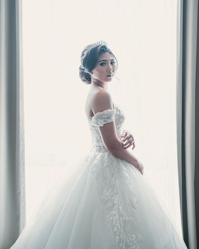 Bride Mrs. Stefanie | Arthaniaxpink | Bridestory