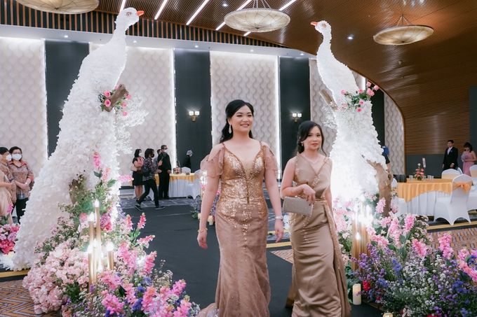 MENARA MANDIRI 10TH FLOOR - INTERNATIONAL WEDDING OF GIO & YOSHI by IKK ...