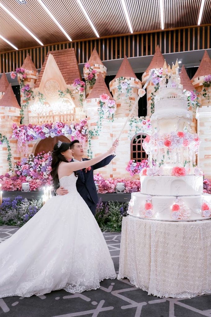 MENARA MANDIRI 10TH FLOOR - INTERNATIONAL WEDDING OF GIO & YOSHI by IKK ...