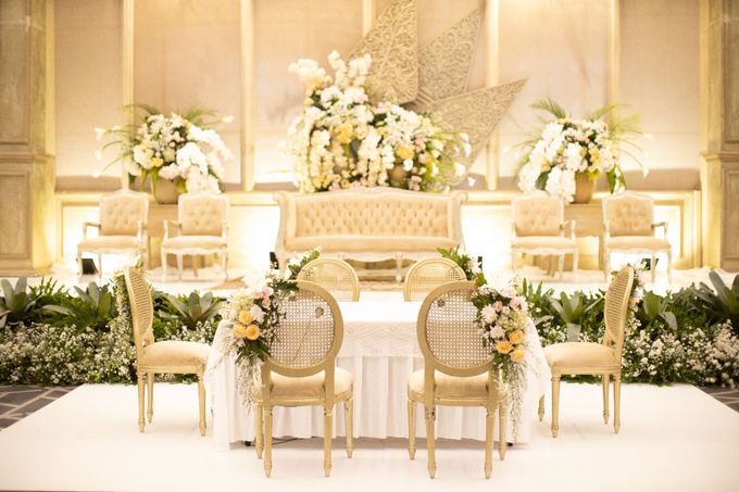 The Wonderful of Aceh Wedding by Menara Mandiri by IKK Wedding ...