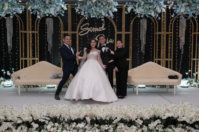 COURTESY OF SAMUEL & RIA by William & Friends | Bridestory.com