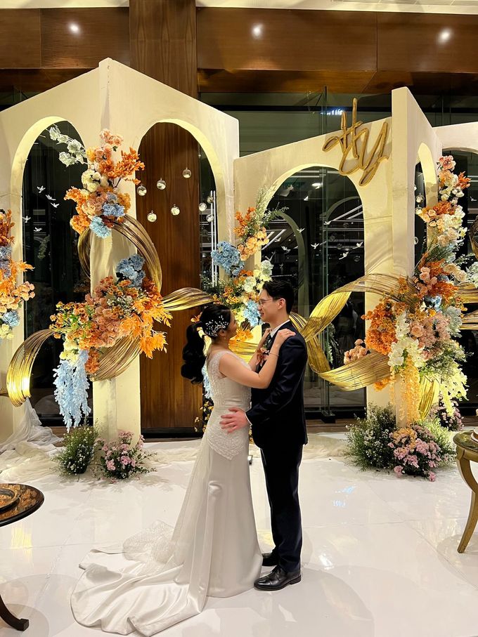 Double V Entertainment - Jazz Wedding band at Sailendra Restaurant JW ...