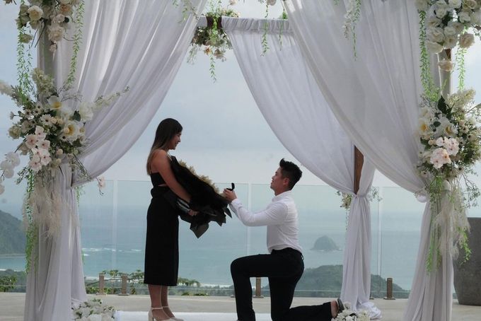 Johnny & Shelley engagement by Selong Selo Resort and Residences ...