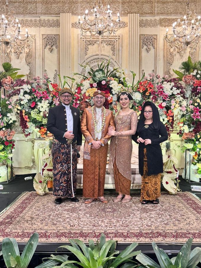 MC Wedding Adat Jawa | Donny Soemarsaid MC & Entertainment | Bridestory