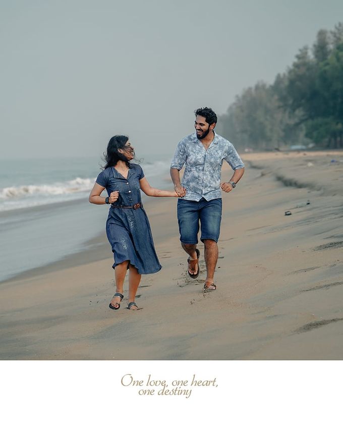 couple shoot by GLAREART WEDDING PHOTOGRAPHY | Bridestory.com