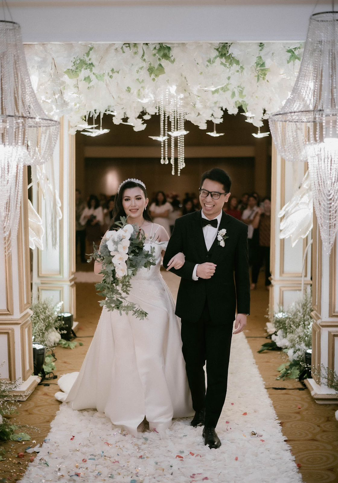 The Wedding of Yefta & Sanny | Wonderful Decoration | Bridestory