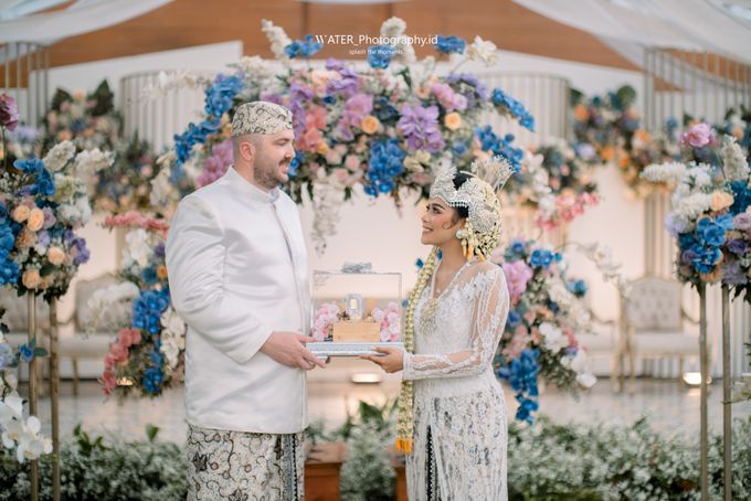 The Wedding Of Wanda & Scott by Villa Srimanganti | Bridestory.com