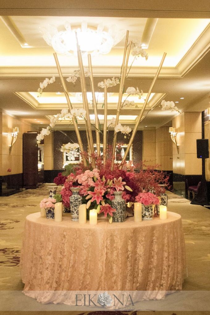 Teapai Celebration - Hotel Mulia Senayan by Eikona Design | Bridestory.com