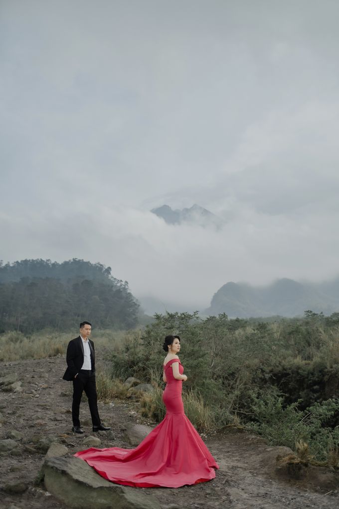 Nick & Rini Jogja Prewedding by Levin Pictures | Bridestory.com