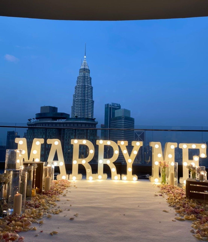 Proposal - Vortex KL by Yellow Leafz | Bridestory.com