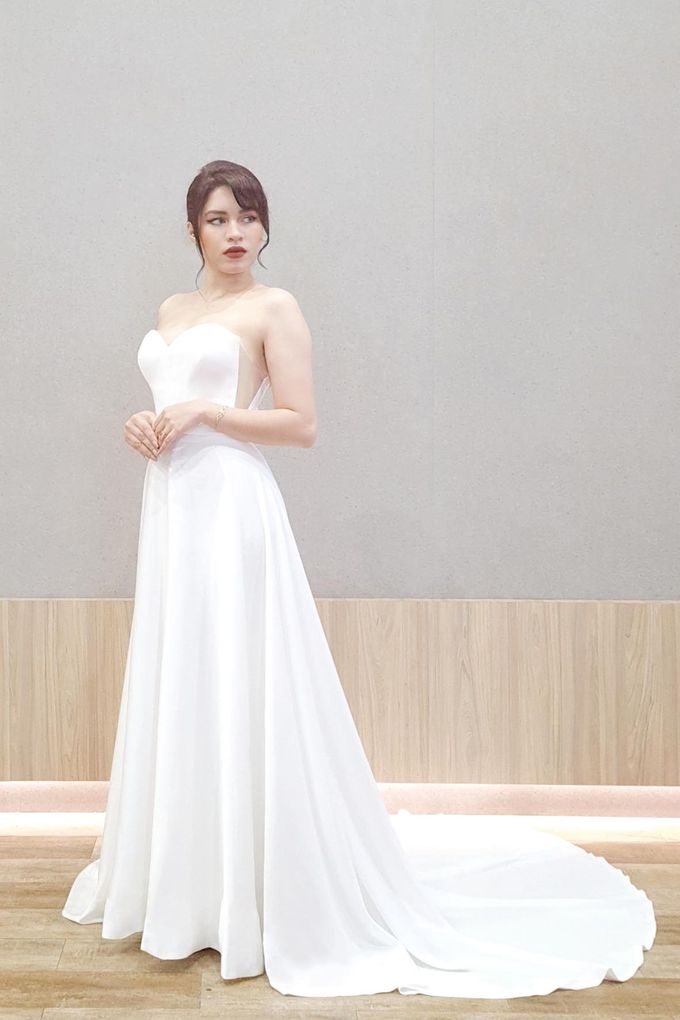 Simply White Collections by Yenny Lee Bridal Couture | Bridestory.com