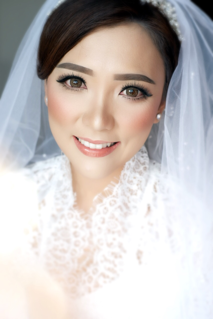 The Wedding of Dency & Danisa by makeupbyyobel | Bridestory.com